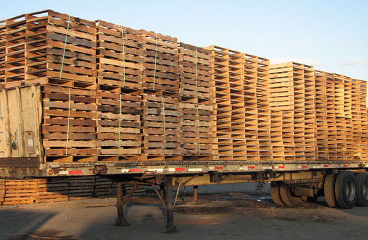 Green Pallets from Custom Forest Products | Sustainable Pallets